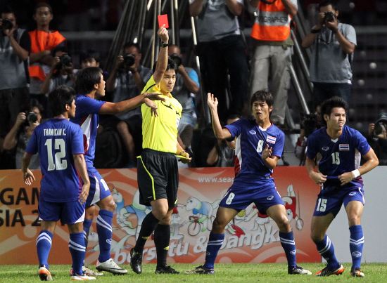 Referee Kim Jong Hyeok C Shows Editorial Stock Photo - Stock Image ...