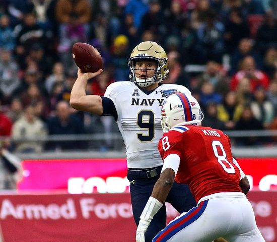 Navy Quarterback Zach Abey 9 Throws Editorial Stock Photo - Stock Image ...