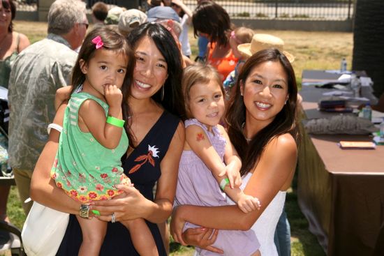 Karen Kwan Her Daughters Michelle Kwan Editorial Stock Photo - Stock ...