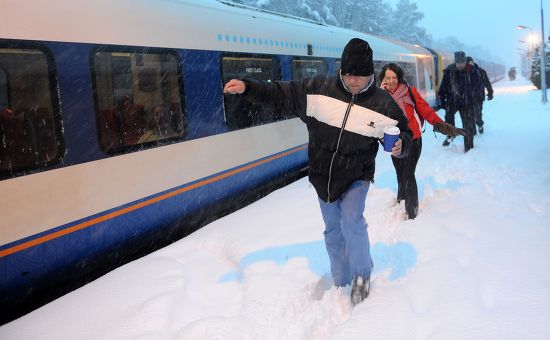Commuters Trudge Through Snow On Platform Editorial Stock Photo - Stock ...