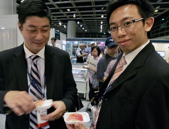 Man Proudly Displays Sample Expensive Bluefin Editorial Stock Photo ...