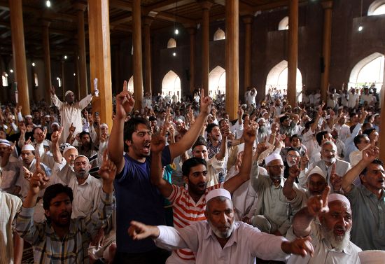 Kashmiri Muslims Raise Arms While Shouting Editorial Stock Photo ...