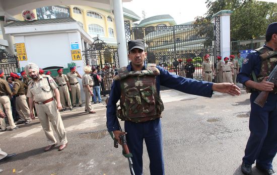Indian Security Personal Stand Guard Pakistani Editorial Stock Photo ...