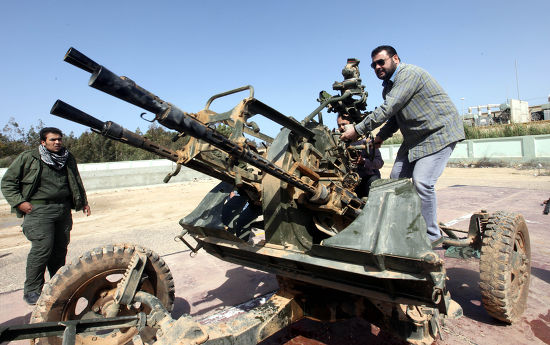 Libyan Civilian Trains On Using Antiaircraft Editorial Stock Photo ...