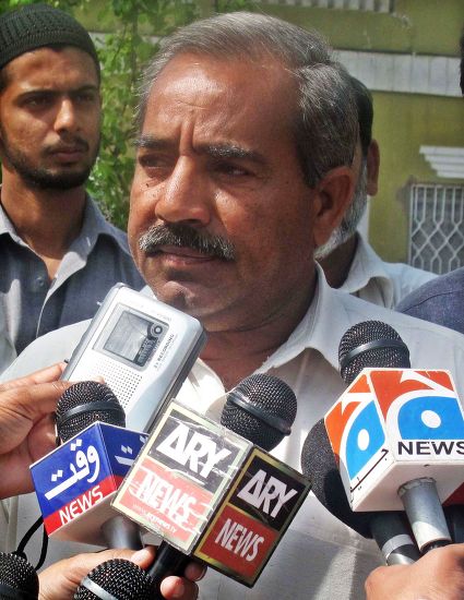 Raja Basharat Uncle Fiveyearold British Boy Editorial Stock Photo ...
