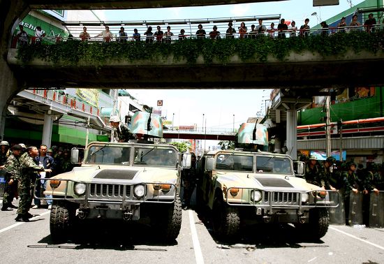 Thai Soldiers Humvee Vehicles On Main Editorial Stock Photo - Stock ...