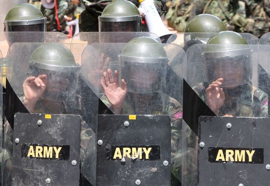 Thai Army Soldiers Hidden Behind Shields Editorial Stock Photo - Stock ...