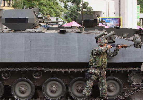 Thai Soldier Aims His Rifle Red Editorial Stock Photo - Stock Image ...