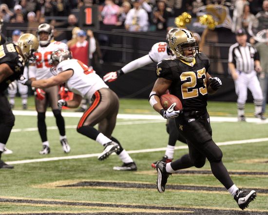 New Orleans Saint Pierre Thomas Complete Editorial Stock Photo - Stock ...