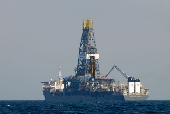 Transocean Discoverer Enterprise Drill Ship Floats Editorial Stock ...