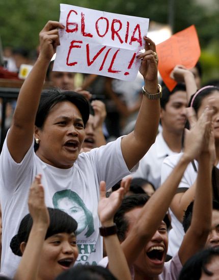 Filipino Students Shout Slogans Denouncing President Editorial Stock ...