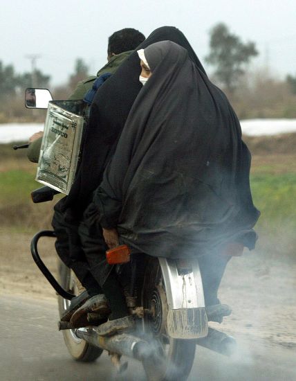 Iraqi Man Drives Motorcycle His Family Editorial Stock Photo - Stock ...