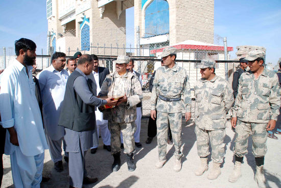 Akistani Paramilitary Soldiers Plain Clothes Greets Editorial Stock ...