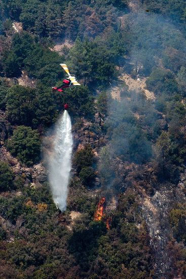 Cal Fire Helicopter Drops Bucket Water Editorial Stock Photo - Stock ...