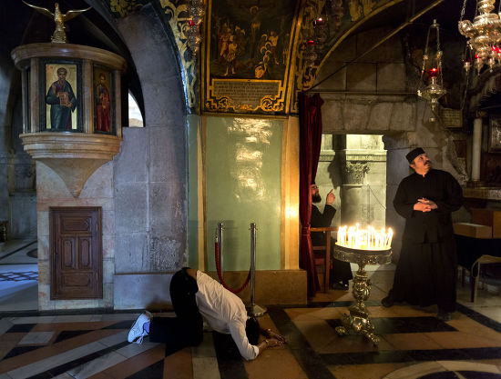 Catholic Pilgrim Bows Prayer Area Calvary Editorial Stock Photo - Stock ...