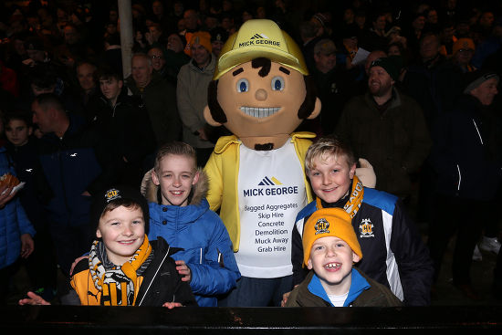 Cambridge Mick George Mascot Young Fans Editorial Stock Photo - Stock ...