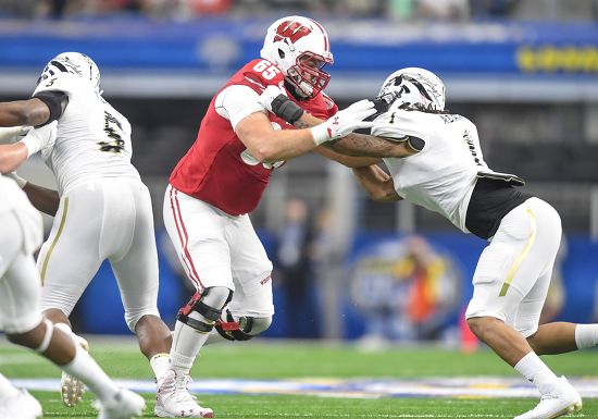 Wisconsin Badgers Offensive Lineman Ryan Ramczyk Editorial Stock Photo ...