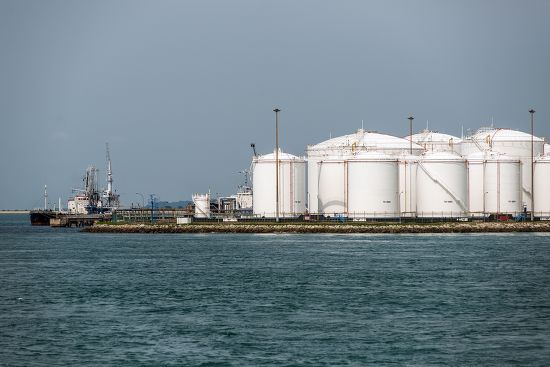 View Tank Storage Vopak Sebarok Terminal Editorial Stock Photo - Stock ...