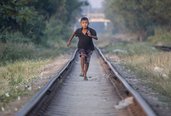 Boy Rans Along Commuter Train Transport Editorial Stock Photo - Stock ...