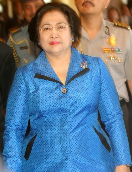 Indonesian President Megawati Soekarnoputri Leaves Bali Editorial Stock ...