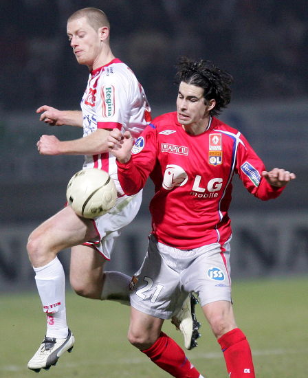 Jonatnan Brison L Nancy Fights Ball Editorial Stock Photo - Stock Image ...