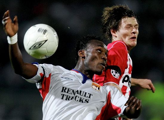 Michael Essien L Olympic Lyon Fights Editorial Stock Photo - Stock ...
