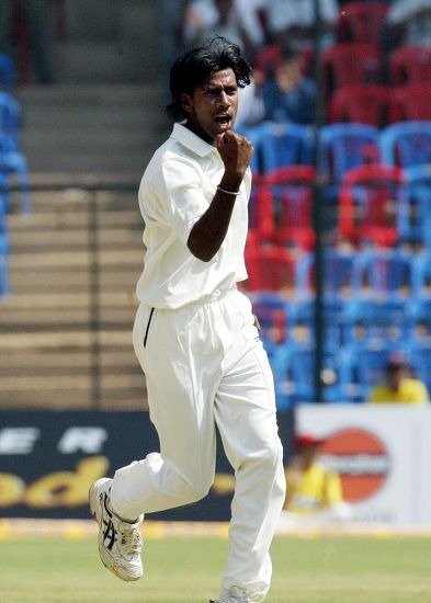 Indian Bowler L Balaji Celebrates Dismissal Editorial Stock Photo ...