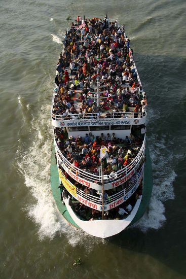 Bangladeshi People Crowd Ferries Return Their Editorial Stock Photo ...