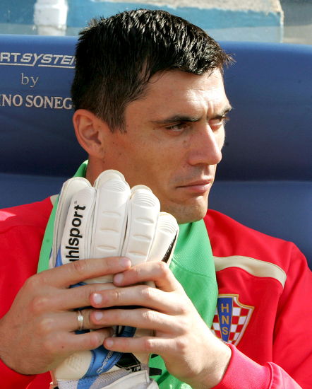 Croatian Soccer Team Goalkeeper Mario Galinovic Editorial Stock Photo ...