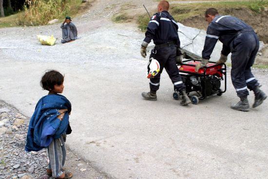 French Relief Workers Carry Out Relief Editorial Stock Photo - Stock ...