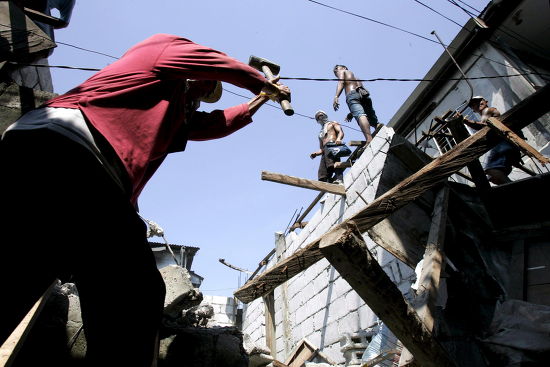 Filipino Demolition Crew Members Tear Down Editorial Stock Photo ...