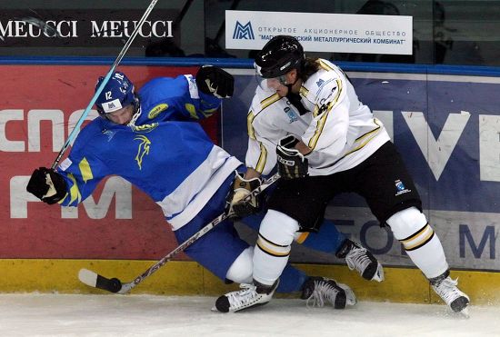 Andreas Furrer Swiss Hc Davos L Editorial Stock Photo - Stock Image ...