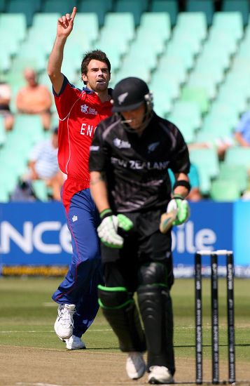 England Bowler James Anderson L Celebrates Editorial Stock Photo ...