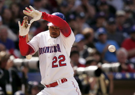 Dominican Republic Catcher Alberto Castillo Dodges Editorial Stock ...