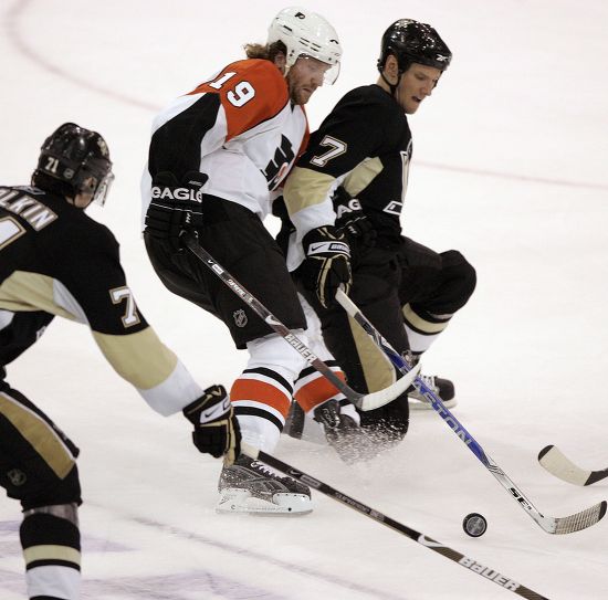 Scott Hartnell C Philadelphia Flyers Mark Editorial Stock Photo - Stock ...