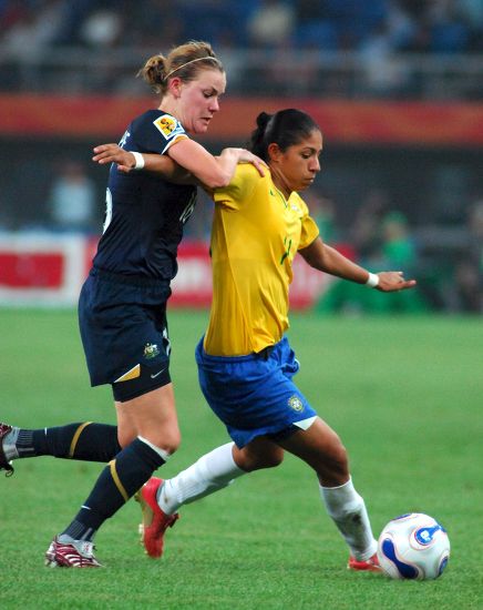 Brazilian Defender Elainer Protects Ball She Editorial Stock Photo ...
