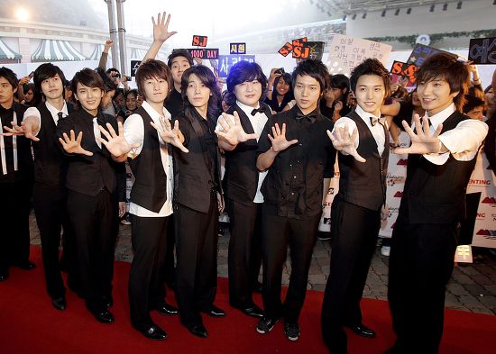 Korean Band Super Junior Members Pose Editorial Stock Photo - Stock ...