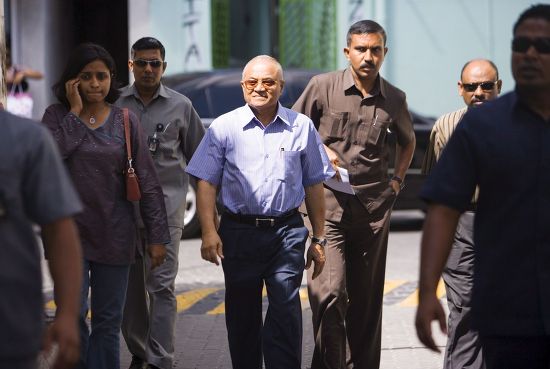 Maldives President Maumoon Abdul Gayoom Arrives Editorial Stock Photo ...