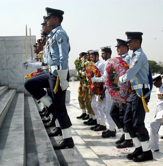 Pakistani Armed Forces Parade During Pakistan Editorial Stock Photo ...