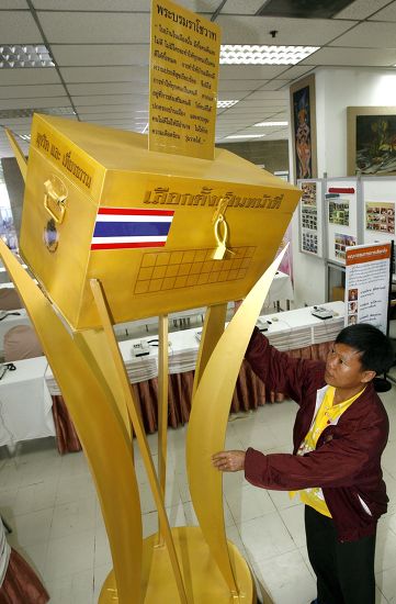 Thai Officer Adjusts Model Ballot Box Editorial Stock Photo - Stock ...