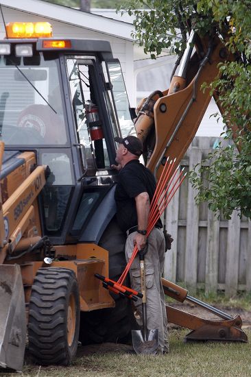 Fbi Evidence Technician Talks Backhoe Driver Editorial Stock Photo ...