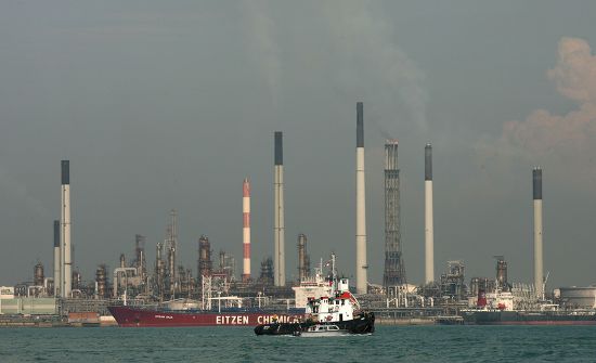 View Incinerators Spewing Smoke Singapore 25 Editorial Stock Photo ...