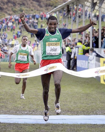 Ibrahim Jeilan Ethiopia Crosses Finnish Line Editorial Stock Photo ...