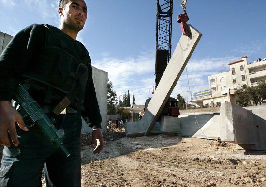 Israeli Security Guard Armed Uzi Submachine Editorial Stock Photo ...