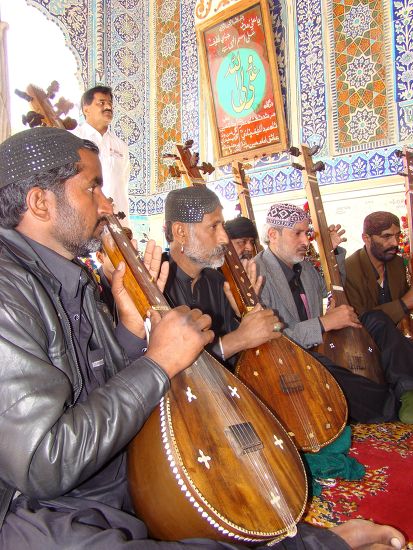 Musicians Play Traditional Instruments Tomb Muslim Editorial Stock ...