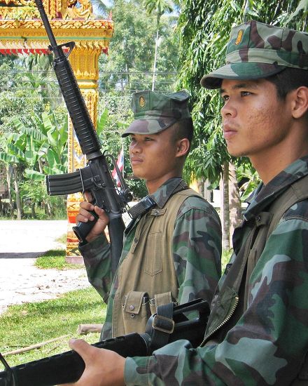 Thai Soldiers Guard Buddhist Temple Wat Editorial Stock Photo - Stock ...