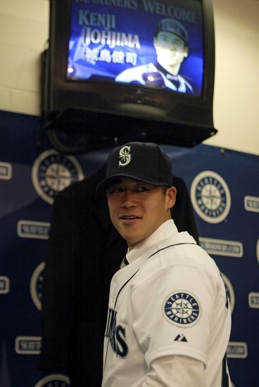 Seattle Mariners New Catcher Kenji Johjima Editorial Stock Photo ...