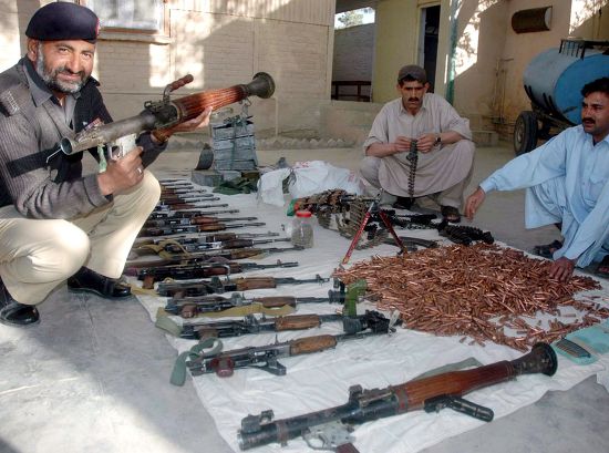 Pakistani Policemen Show Bullets Seized Weapons Editorial Stock Photo ...