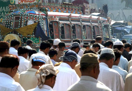 Pakistani Muslims Praying On Side Walk Editorial Stock Photo - Stock ...