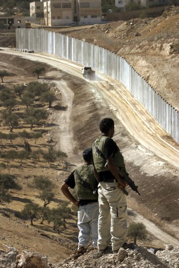 Armed Israeli Security Guards Watch Construction Editorial Stock Photo ...